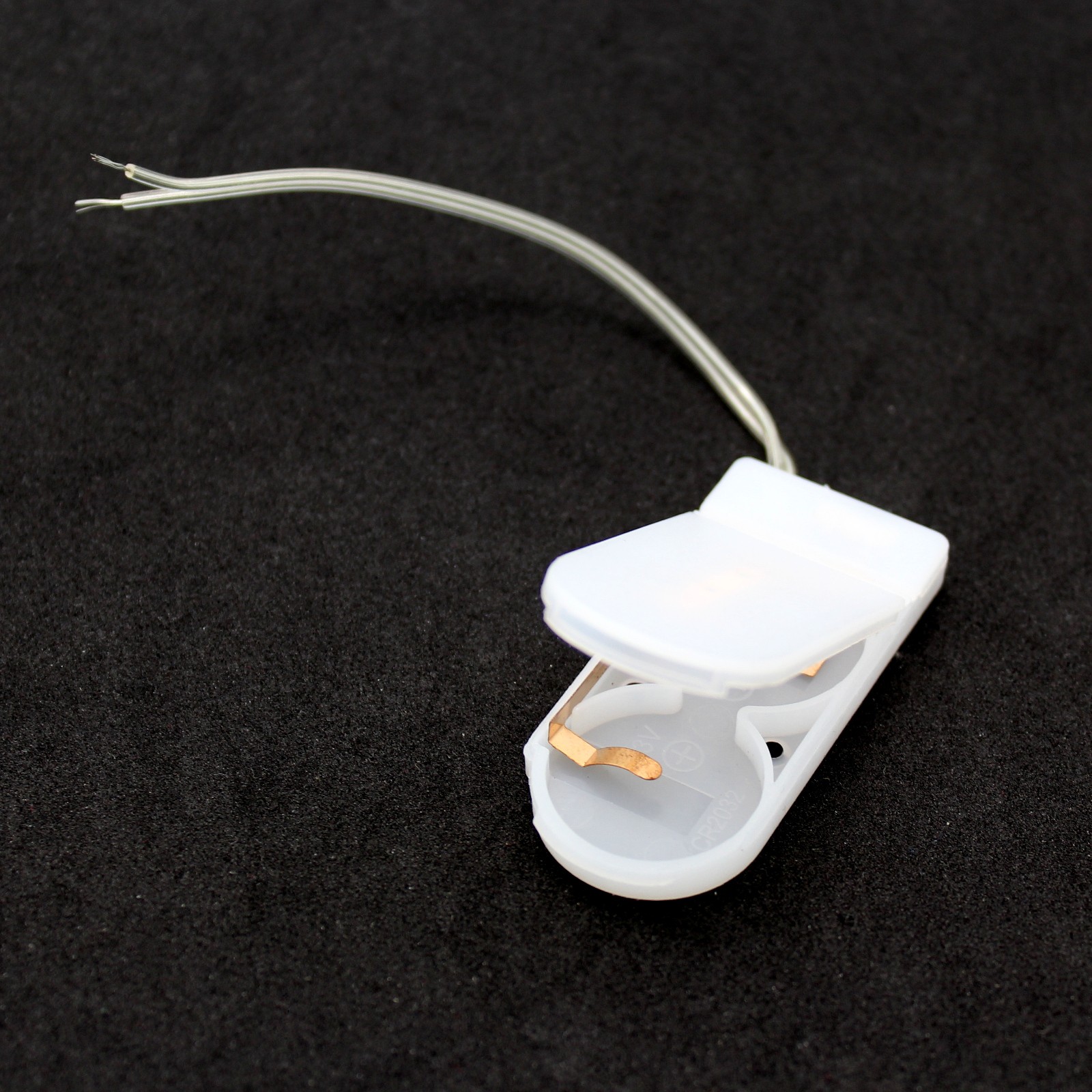$2.75 - Transparent 2 x 2032 Coin Cell Battery Holder with ON/OFF ...